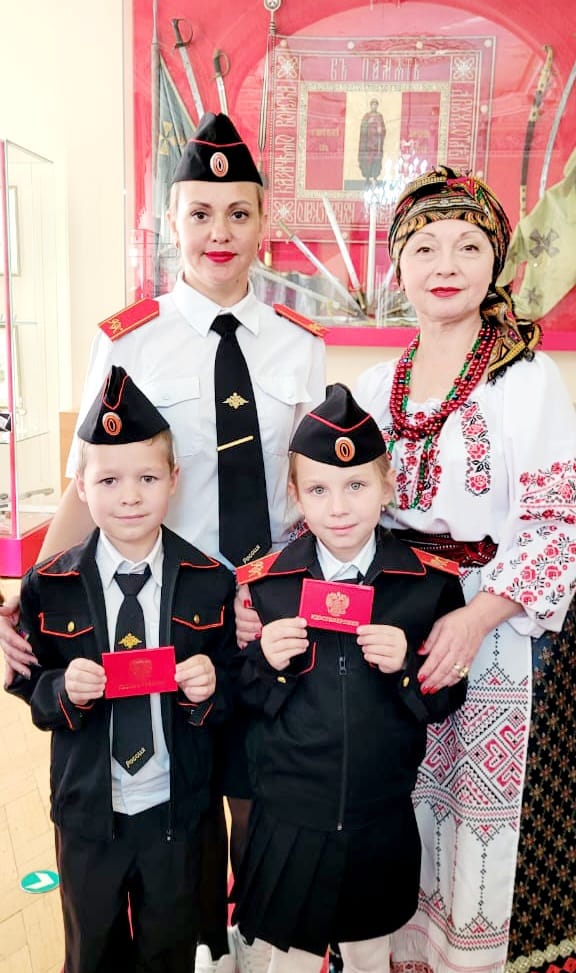 Торжественная церемония посвящения в казачата | Средняя ...